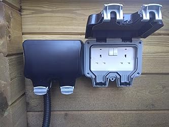 BG Electrical WP22-01 Double Weatherproof Outdoor Switched Power Socket ...