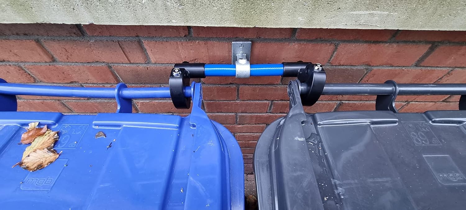 Wheelie bin lock with built in clamp, clamps 1 wheelie, 2 wheelies or ...