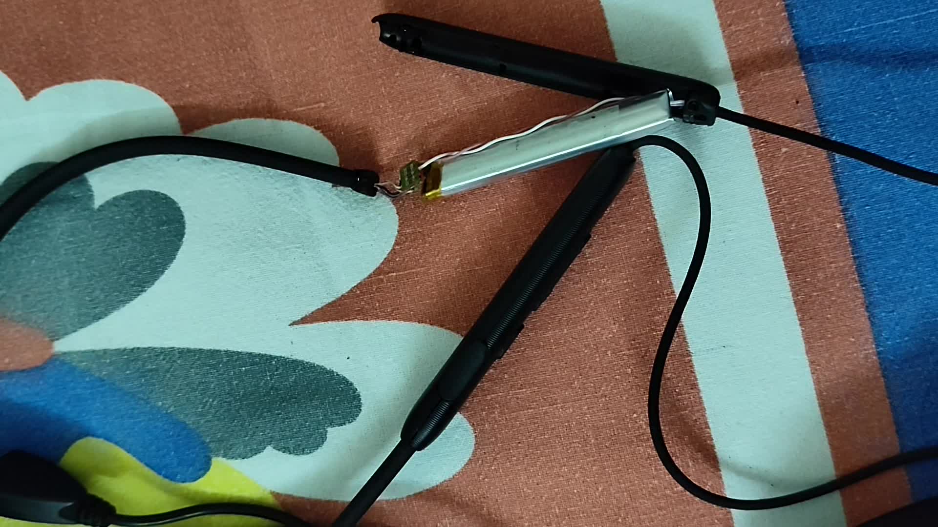 Watch Worst product on Amazon Live