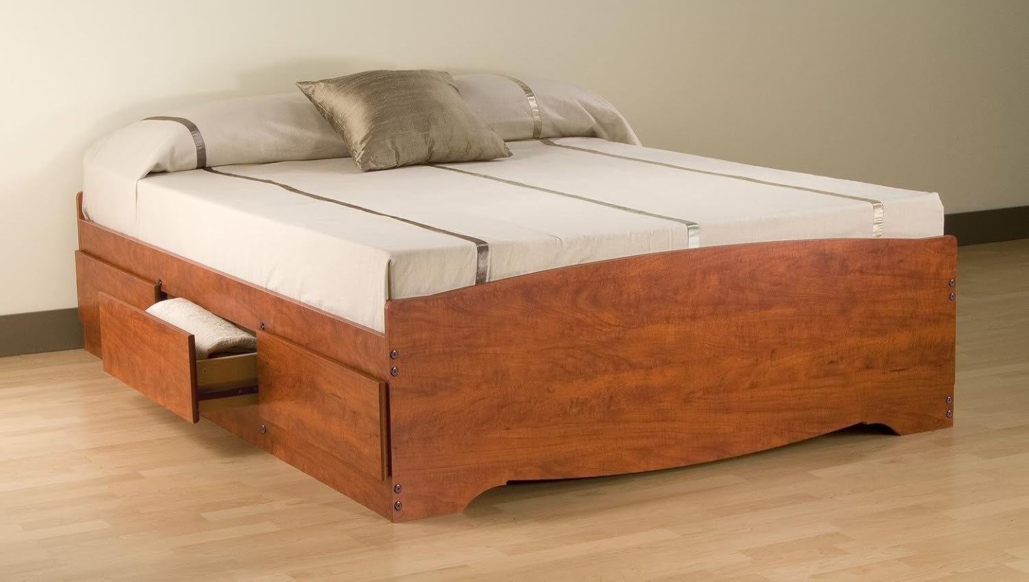 Amazon.com: Queen 6 drawer Platform Storage Bed Cherry P.Number: CBQ ...