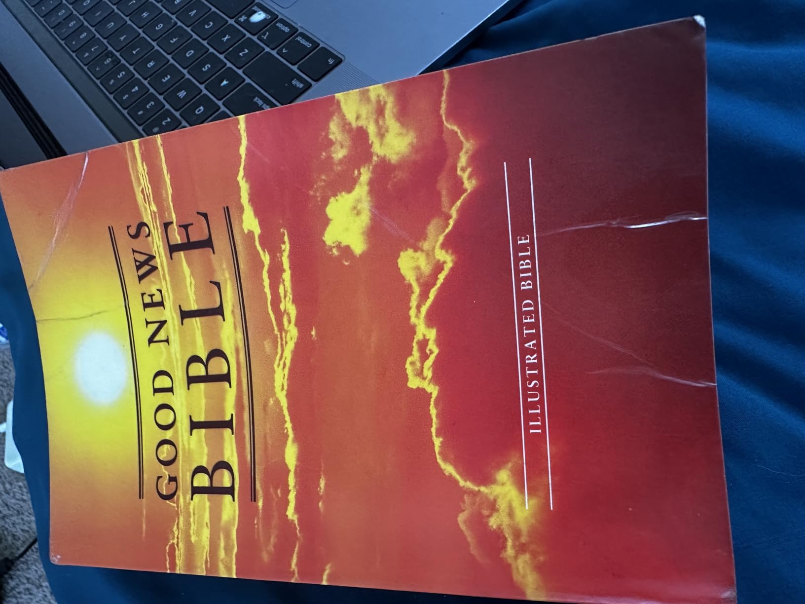 Good News Bible Sunrise Edition (Good News Bibles): 9780564092659 ...