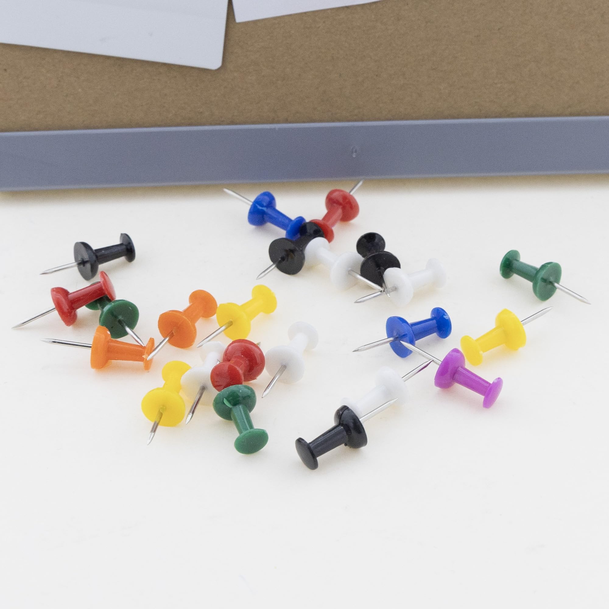 Snapklik.com : BAZIC Products Thumbtacks, Assorted Color Pushpins ...