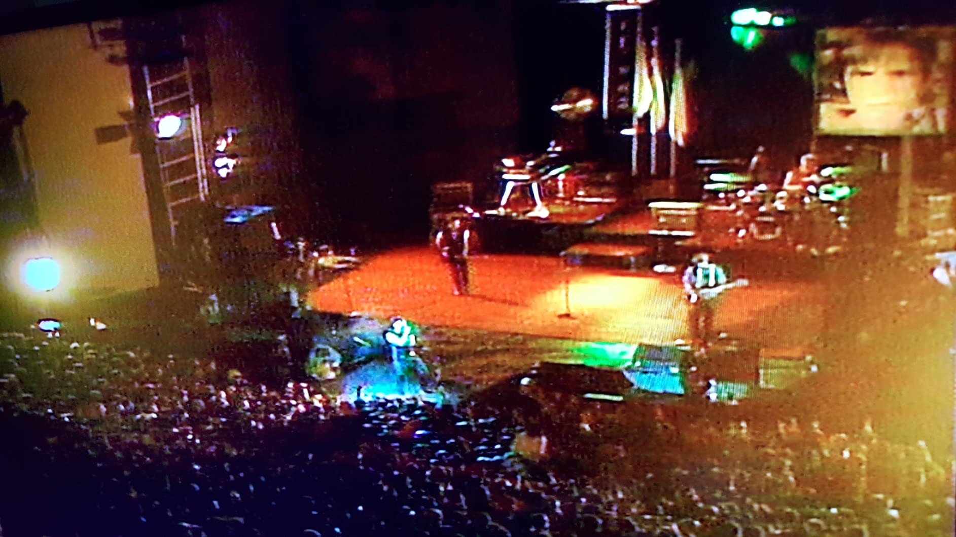 Amazon.com: Live at Red Rocks : U2, Larry Mullen, Jr., Adam Clayton ...