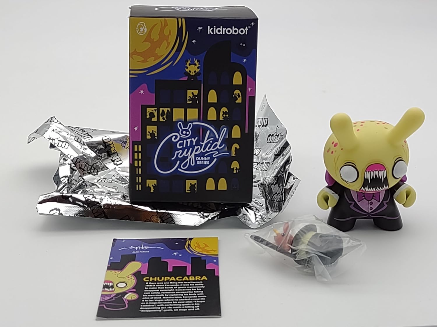 Amazon.com: Kidrobot City Cryptid Chupacabra 2.6" Mini Vinyl Figure ...