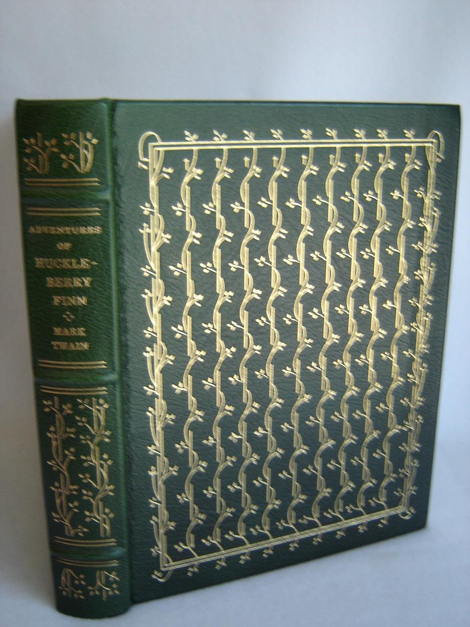 Adventures of Huckleberry Finn (Tom Sawyer's Comrade) (The Southern ...