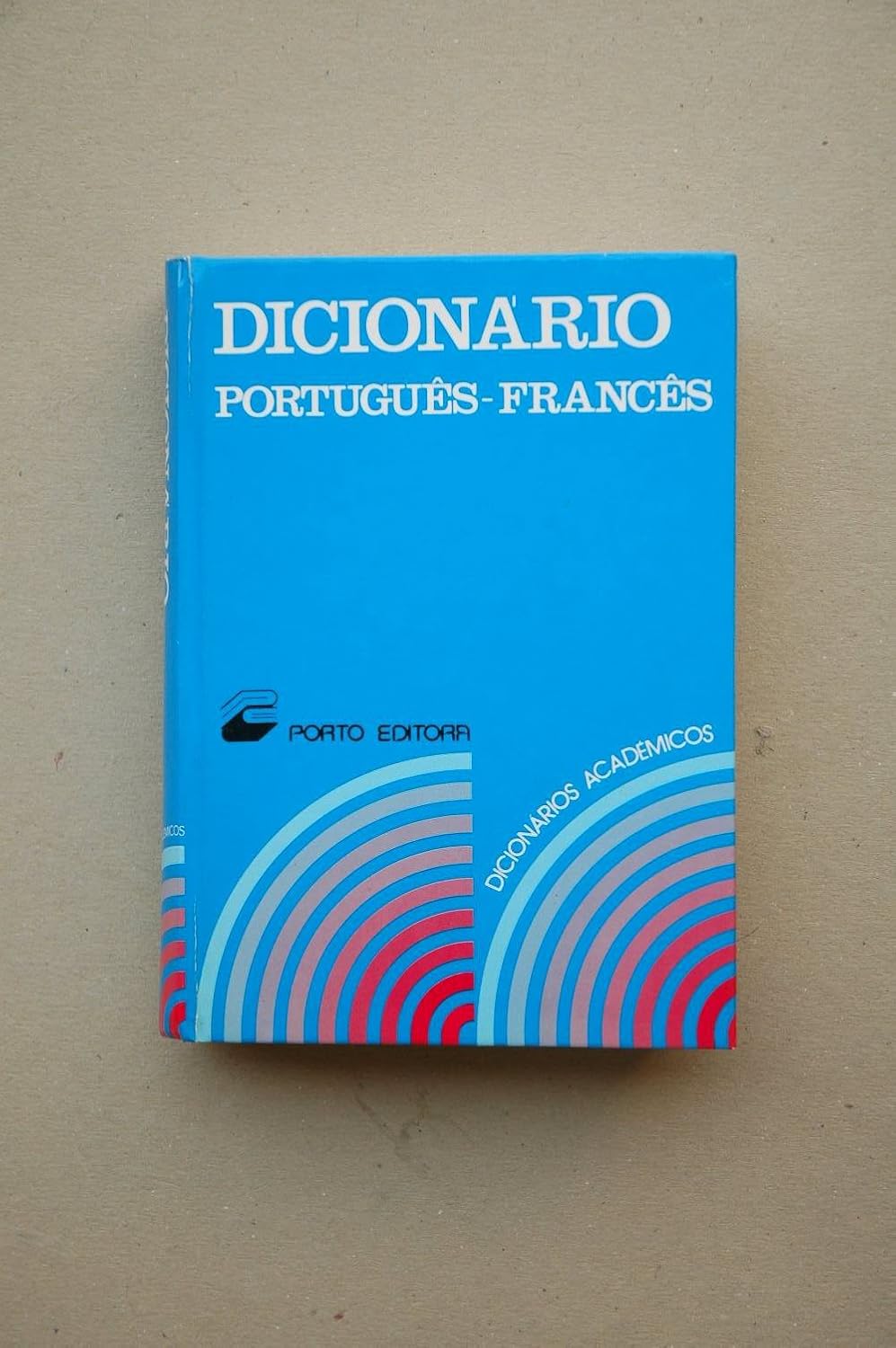 Dicionário Acadêmico de Português-francês | Amazon.com.br