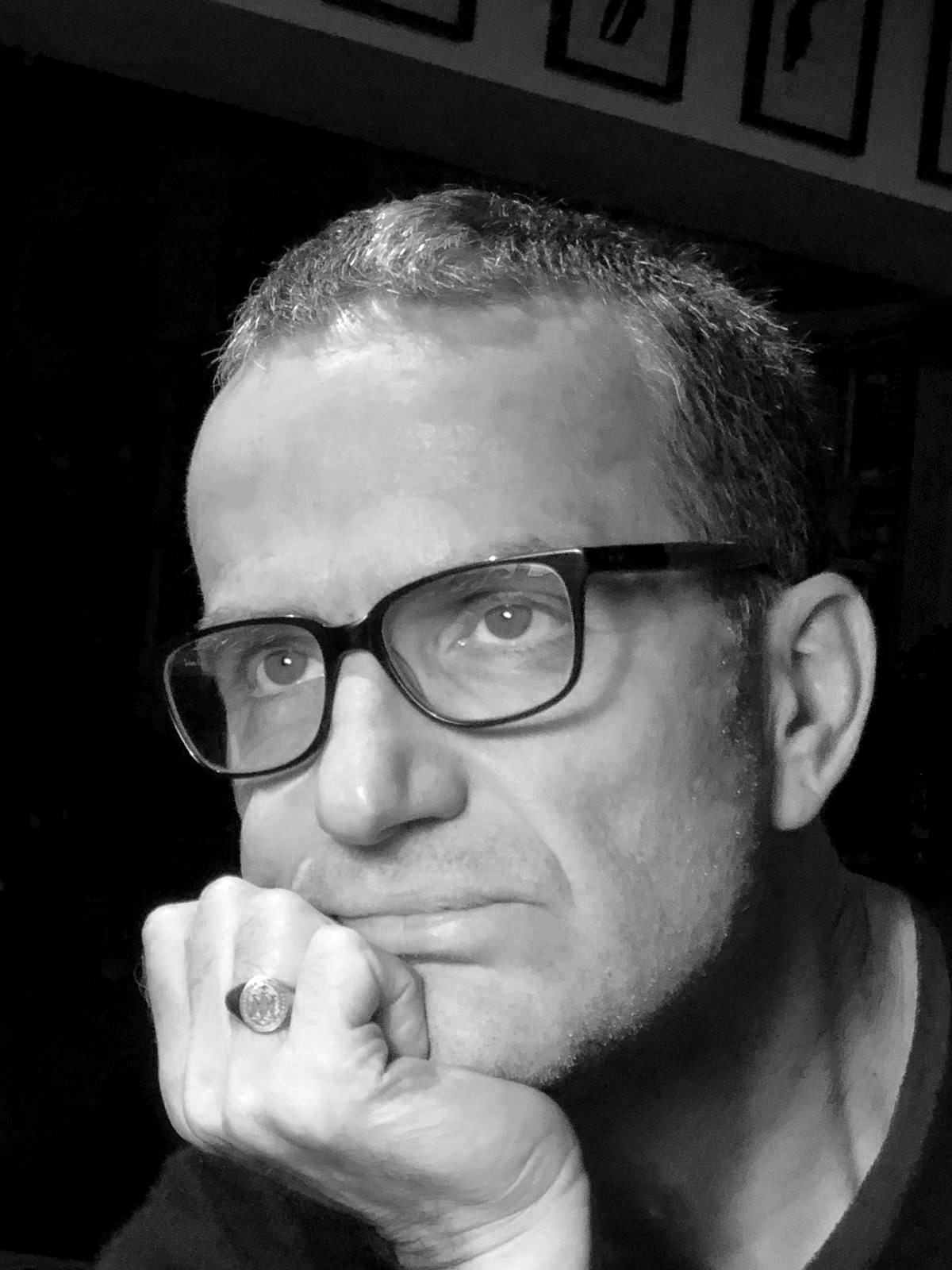 Amazon.com: Dan Alexander: books, biography, latest update