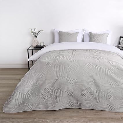 OHS Single Throw Bedspread Leaf Pinsonic, Grey Quilted Bed Throw for ...