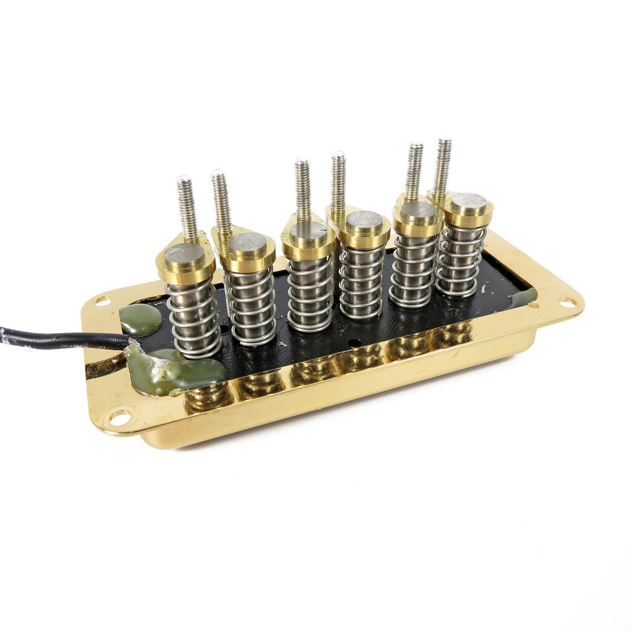 Snapklik.com : DynaSonic Single-Coil Electric Guitar Pickup Gold Neck