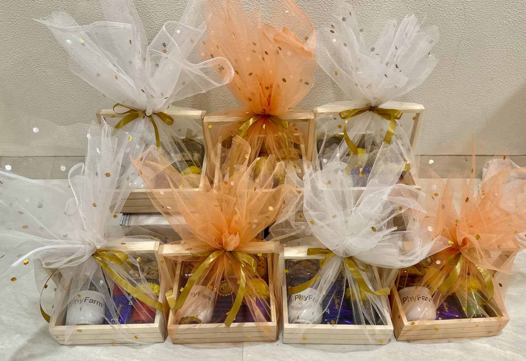 AMAROBA Dotted Net Fabric for Decor, Gift Packing, Party, Bouquet,Car ...