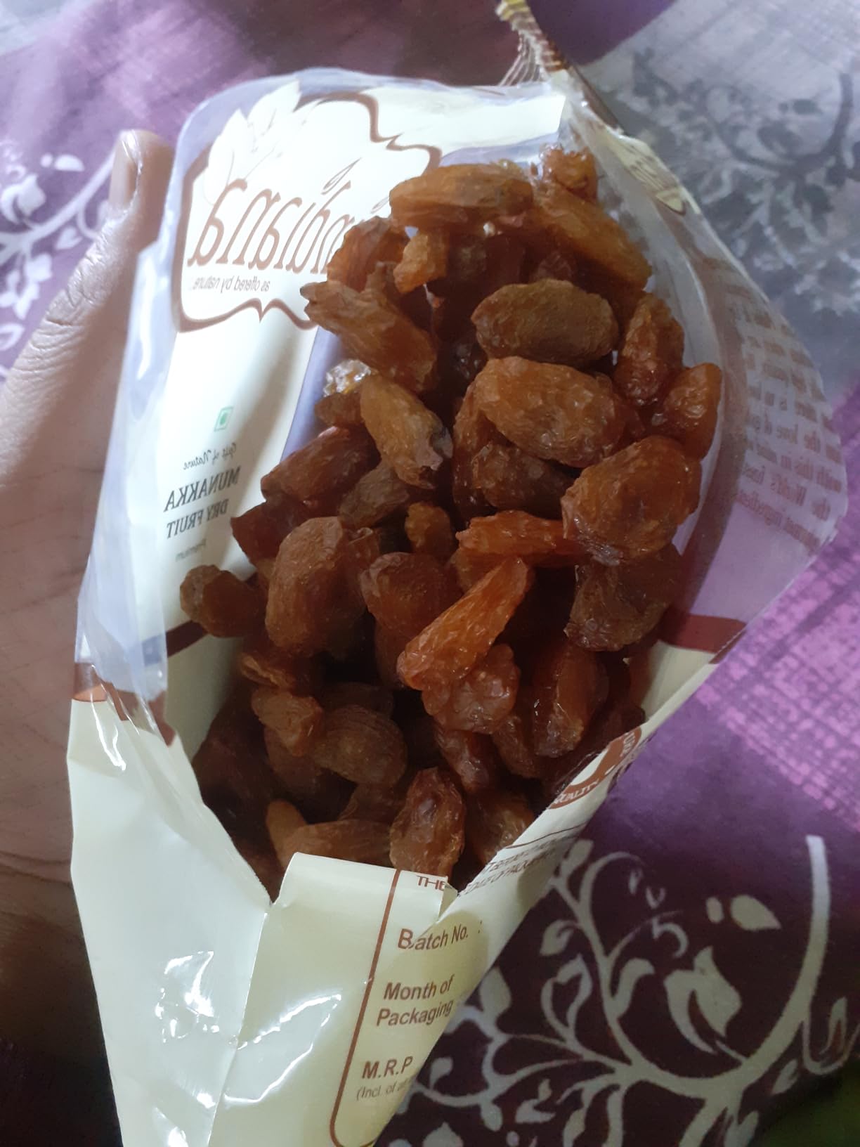 Indiana Natural Munakka Dry Fruit (Big Size, 250 G), Fresh : Amazon.in ...