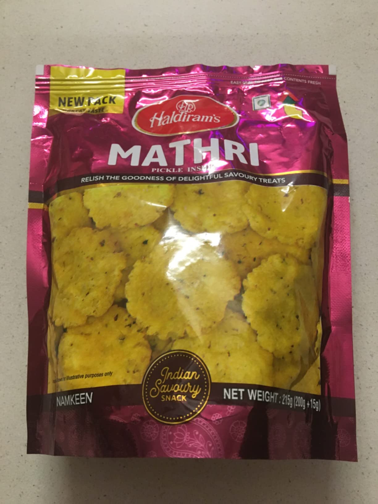 Haldiram's Snack - Mathri, 200G / 215 Gram (Weight May Vary), Onion ...