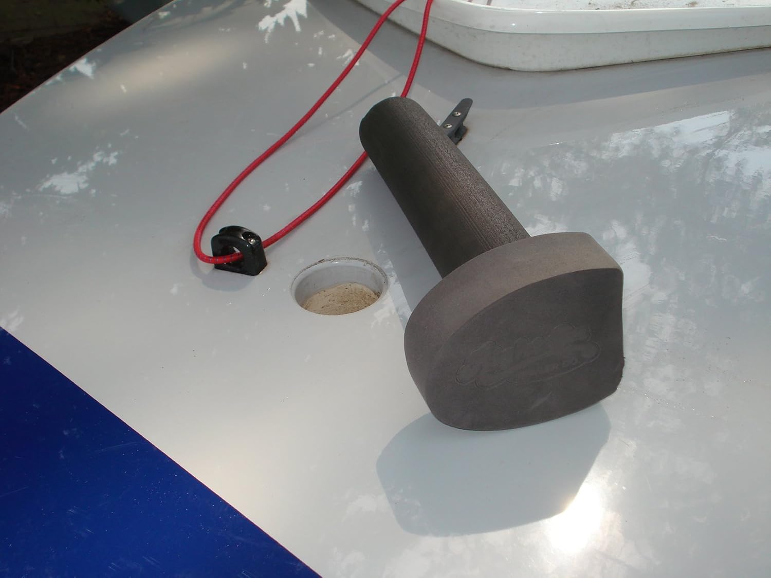 Amazon.com : RIGHT-ON TRAILER Sunfish Sailboat Step Stopper : Sports ...