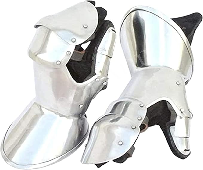 Amazon.com: Queen Armour Medieval Armour Milanese Clamshell Gauntlets ...