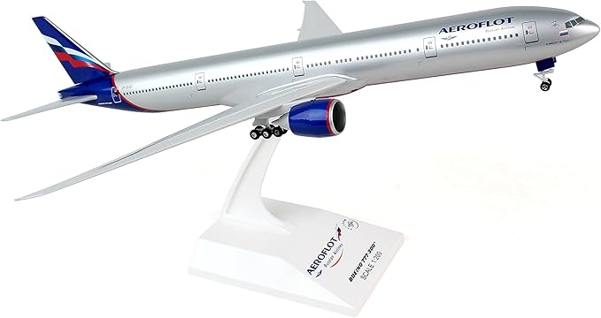 Daron Skymarks Aeroflot 777-300 1/200 with Gear Model Kit, Aircraft ...