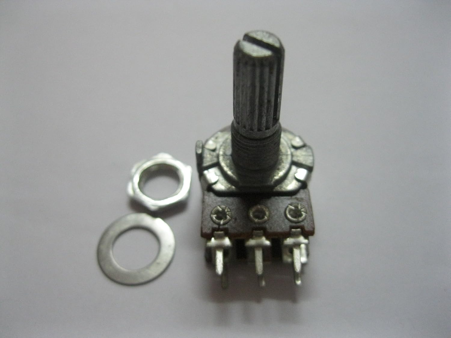 Amazon.com: 20 Pcs B20K Dual Stereo Potentiometer Pots 20mm Shaft S ...