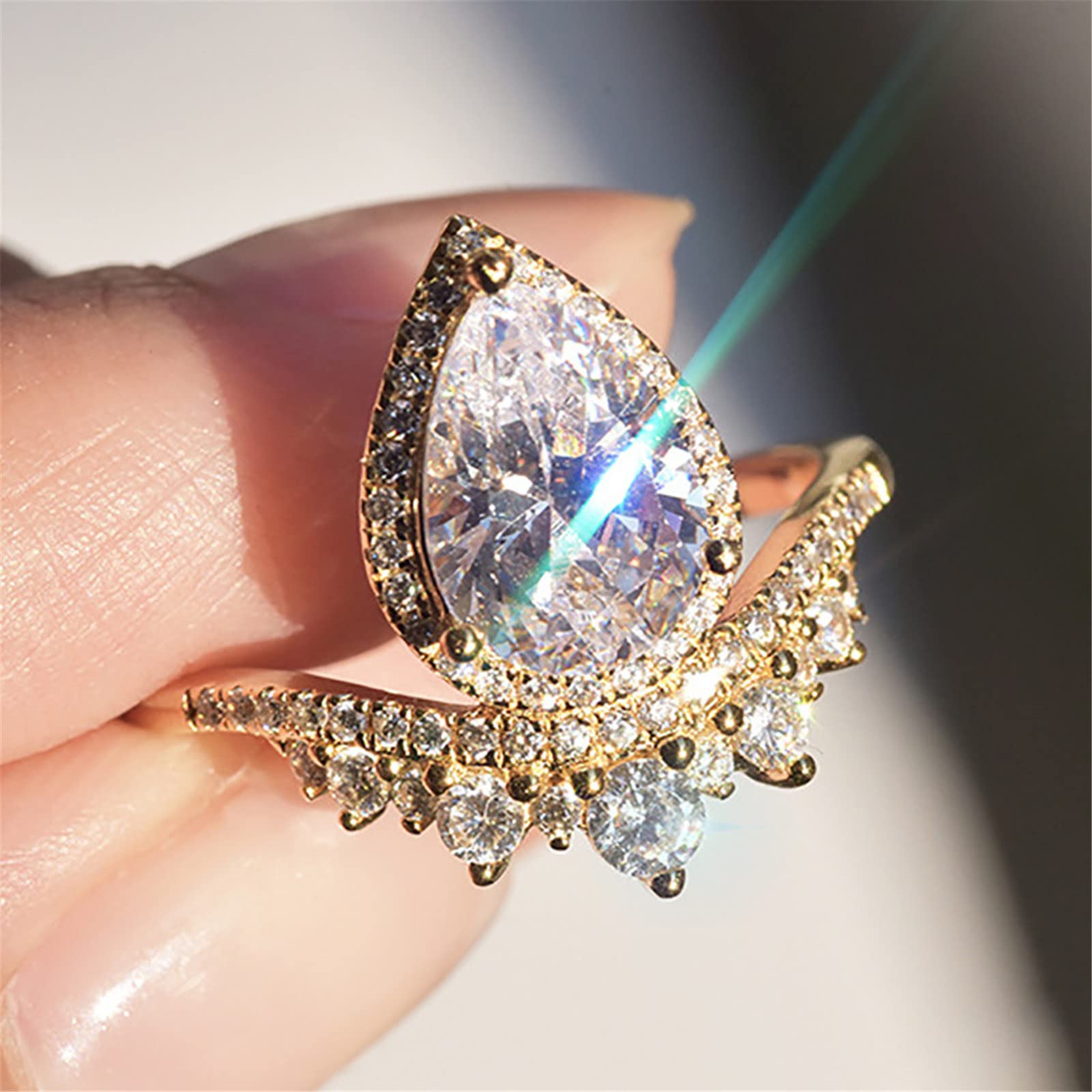 Beautiful Engagement Rings For Girls