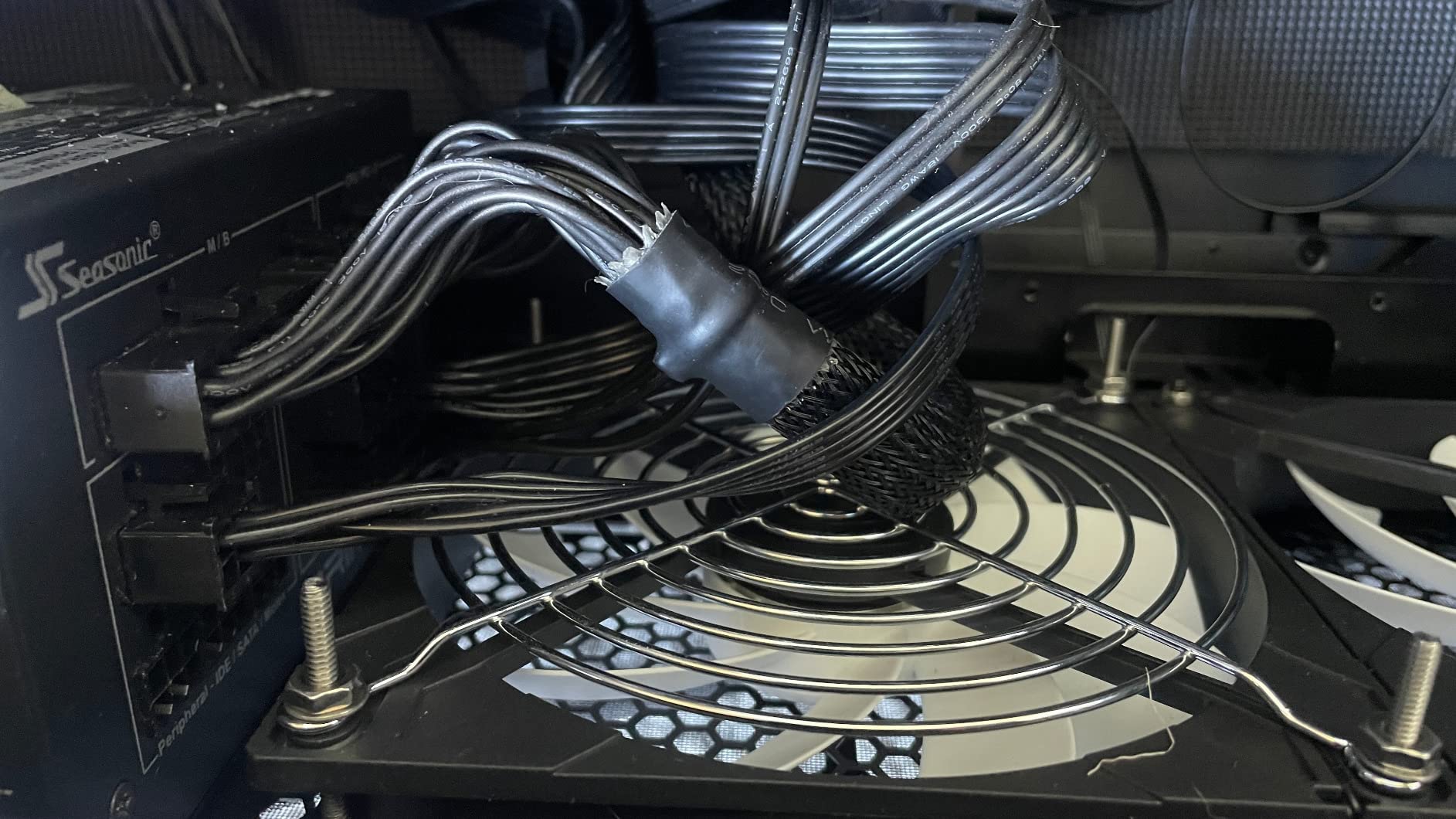 Amazon.com: ARCTIC Fan Grill 140 mm - CPU Case Fan Grill, Made Out of ...