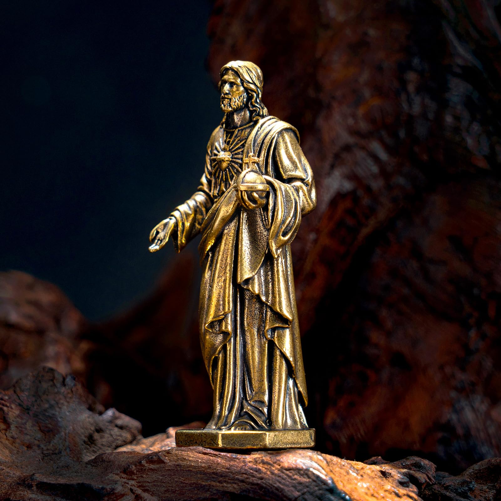 Amazon.com: CHOVY 1PC, Handcrafted Jesus Christ Brass Statue – Antique ...