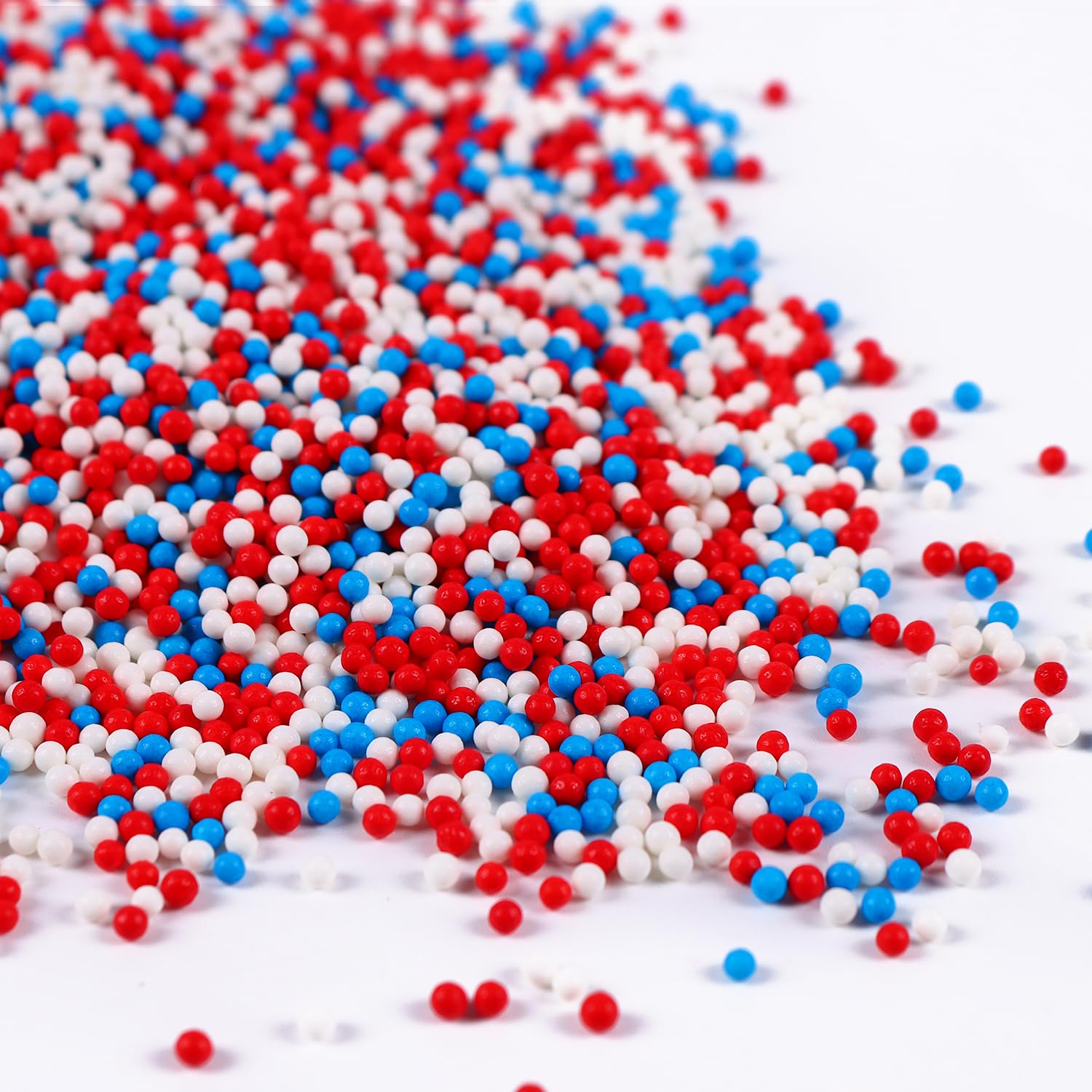 Amazon.com: Edible Patriotic Nonpareils Sprinkles for Cake Decorating ...