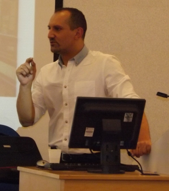 Amazon.co.uk: Daniel Briggs: books, biography, latest update