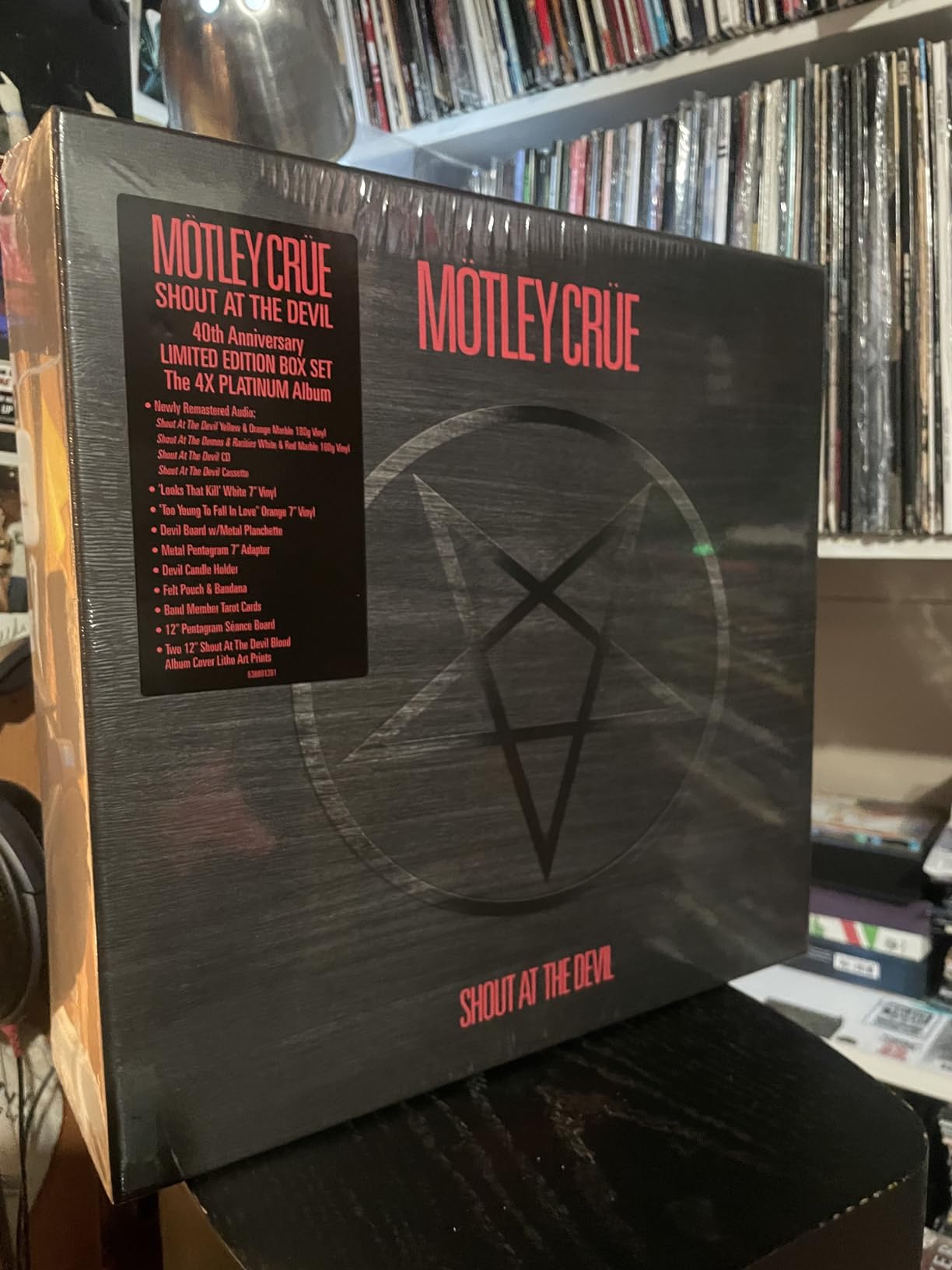 Motley Cr?e - Shout At The Devil (40th Anniversary)[2 LP/CD/Cassette/2 ...