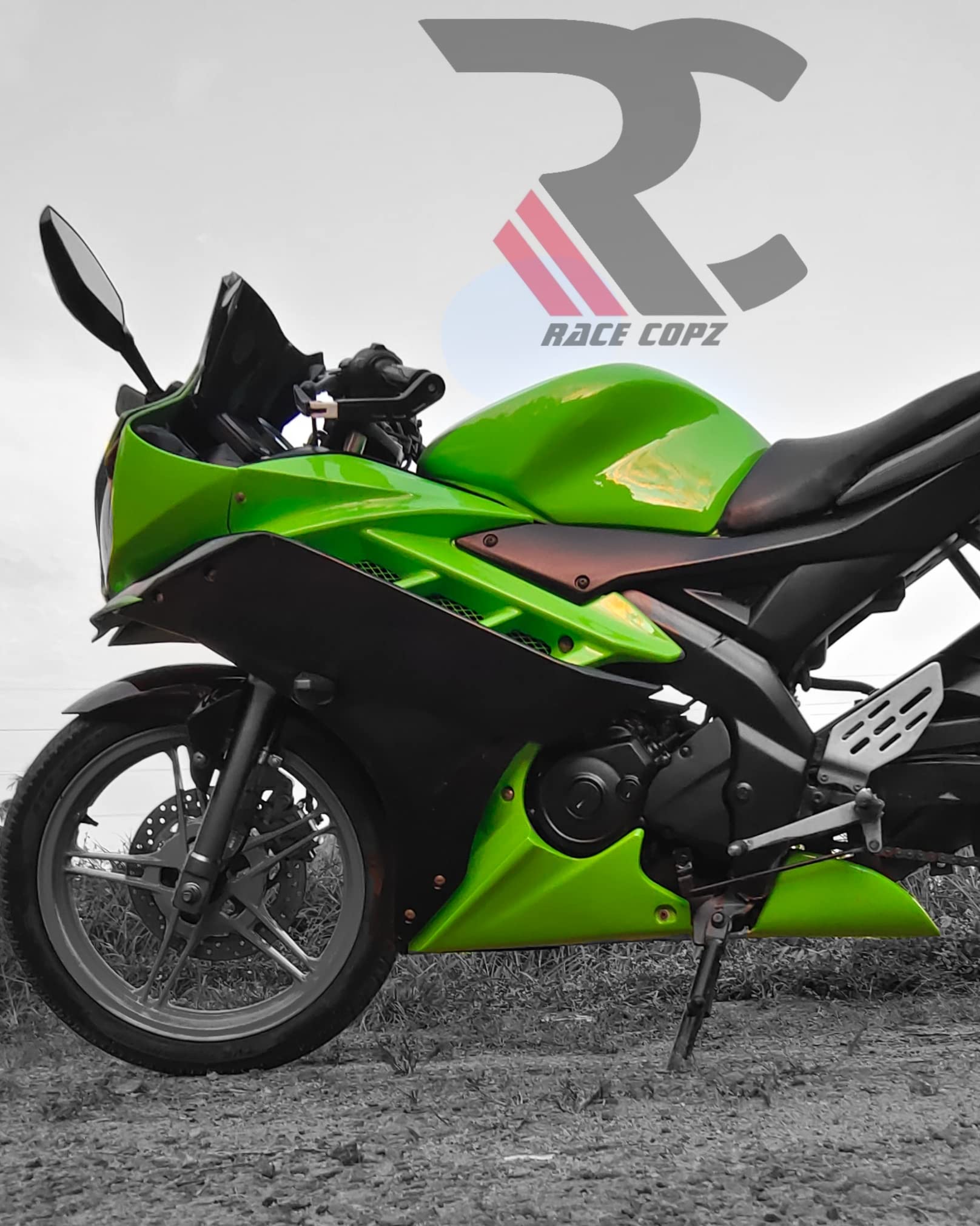 Yamaha R15 V2 Engine