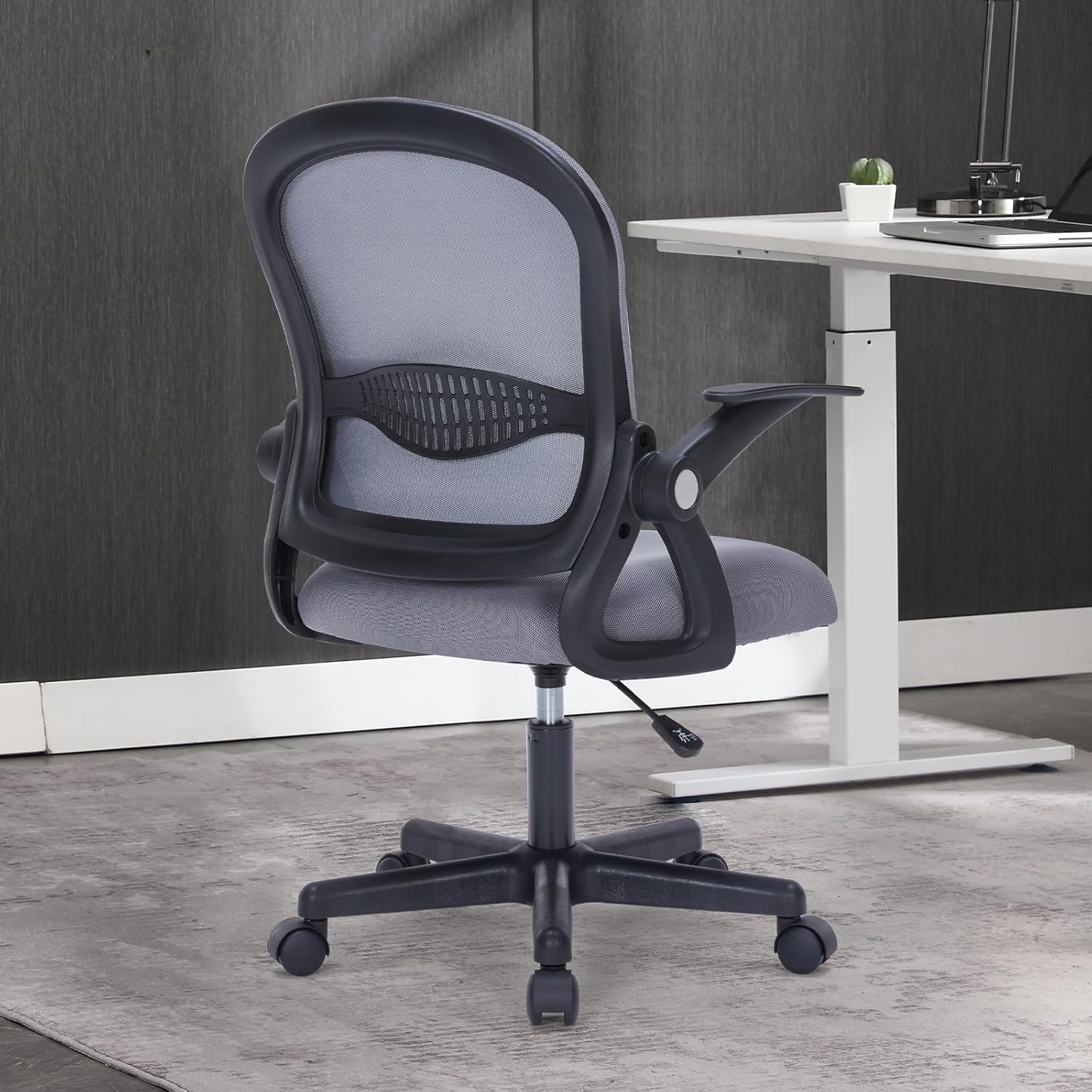 Mesh Office Chair Mid Back Office Chaise Small Task Chair with Flip up ...