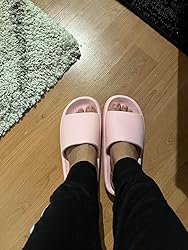 welltree Slides for Women Men Pillow Slippers Non-Slip Bathroom Shower ...