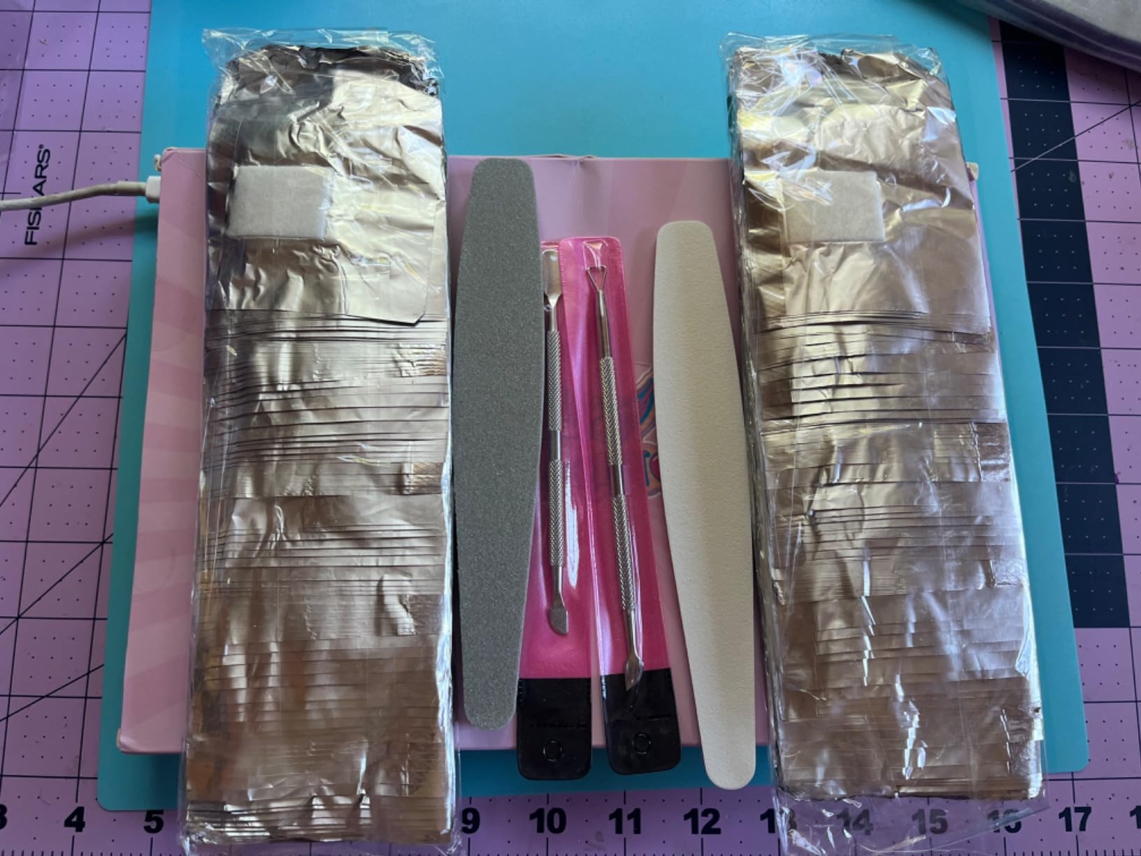 Amazon.com : BOMOQING 200PCS Foil Nail Wraps for Acrylic Dip Powder ...