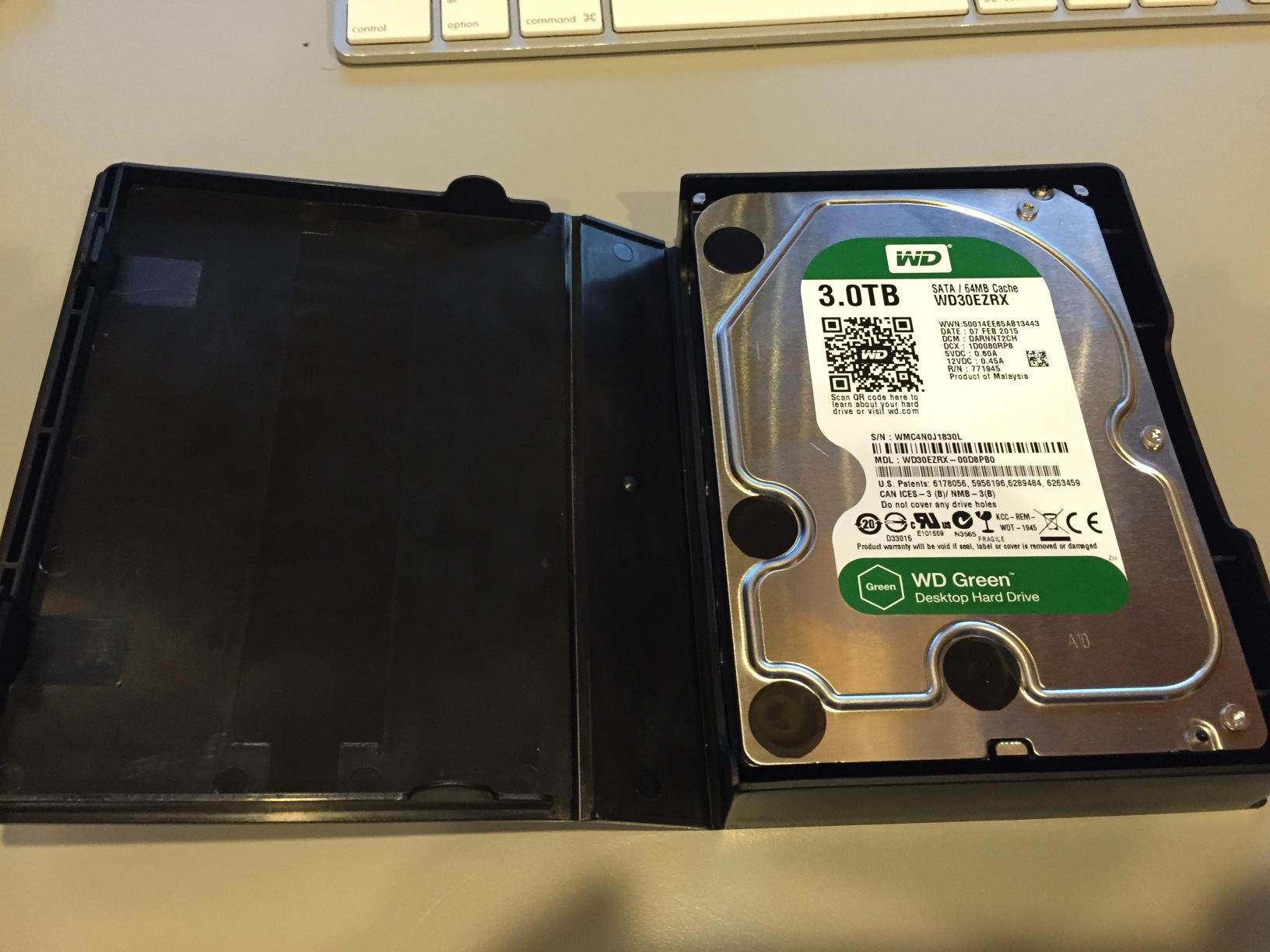 Amazon.com: DriveBox Anti-Static Storage for 3.5-inch Hard Drives (10 ...