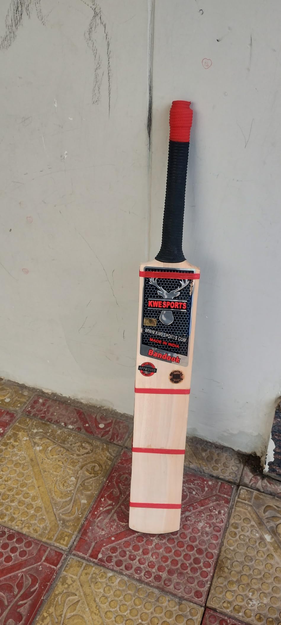 Kwesports Bandook bat 4 Scoop 2 Hole Kashmir Willow Hard Tennis Bat ...