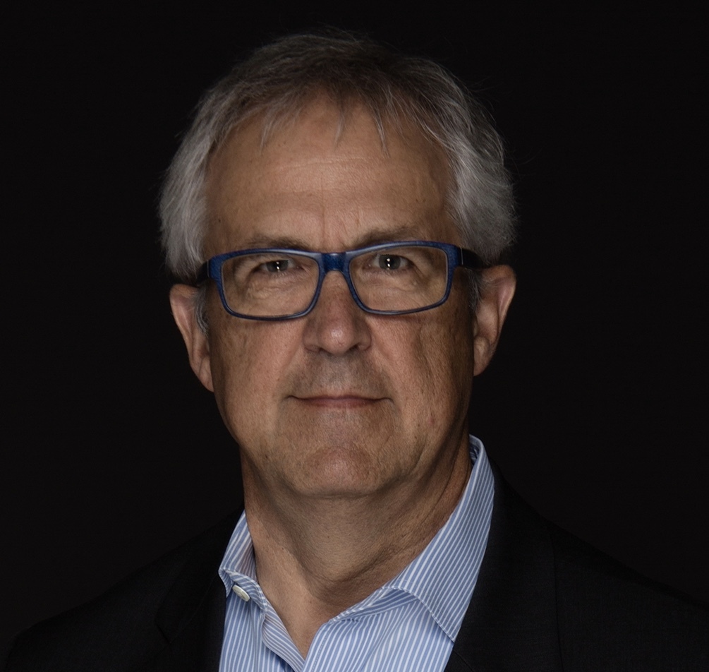 Amazon.com: Dave Wallace: books, biography, latest update