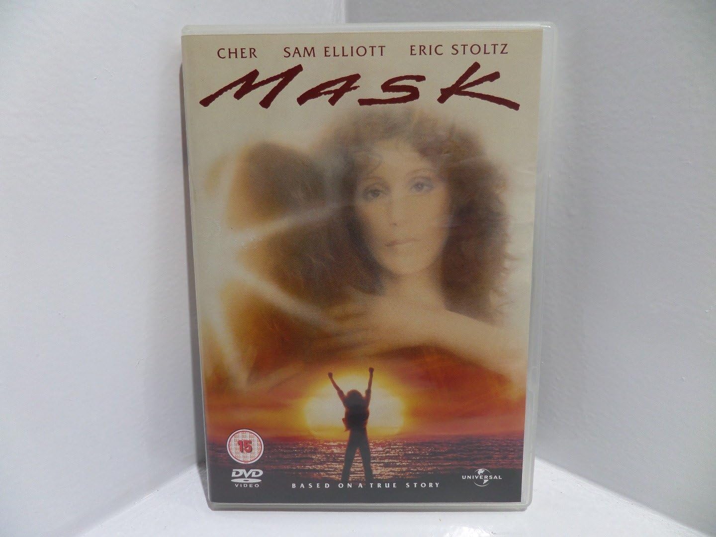 Mask [DVD]: Amazon.co.uk: Eric Stoltz, Cher, Sam Elliott, Estelle Getty ...