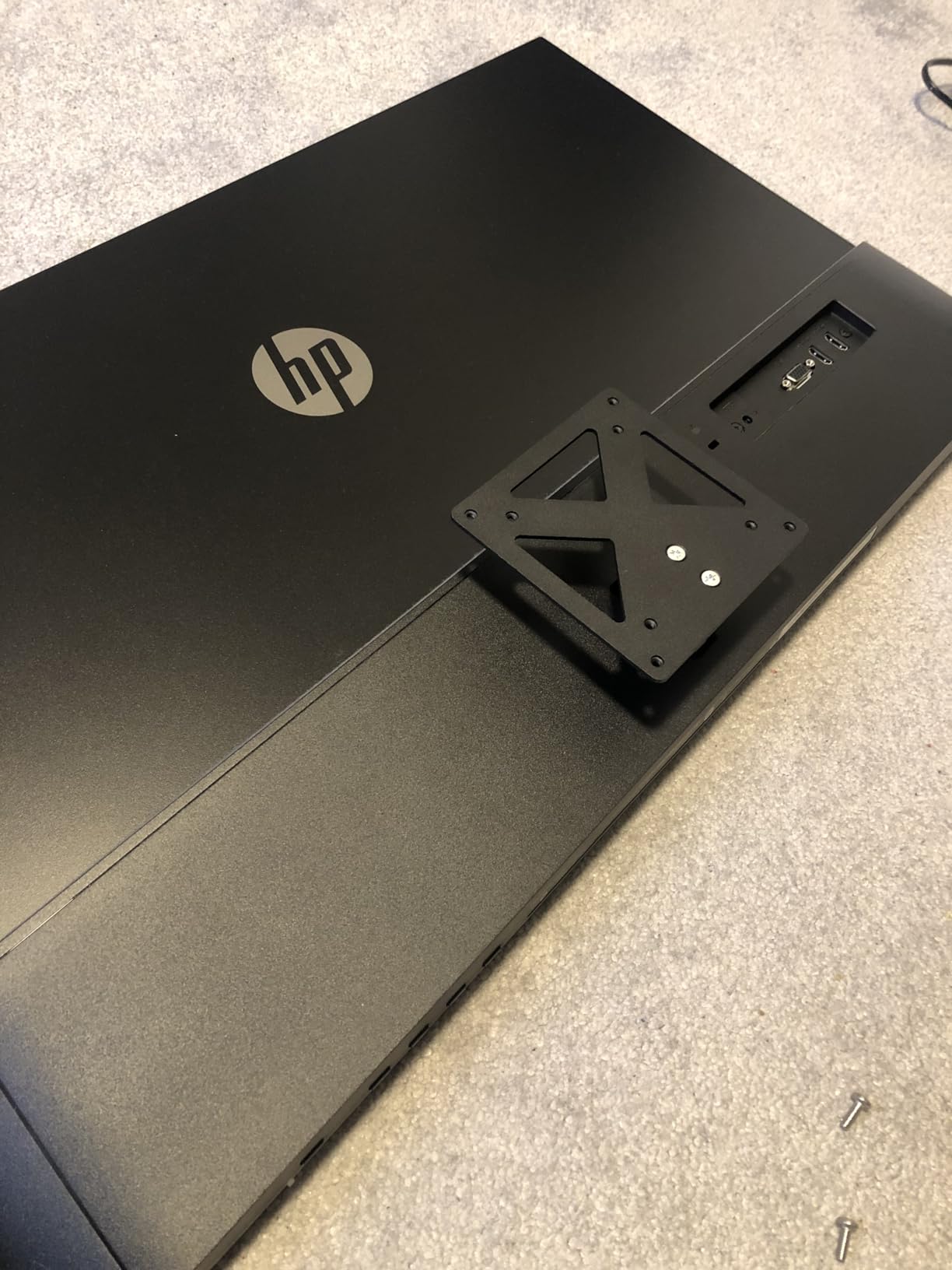 HumanCentric VESA Mount Adapter for HP M Series Monitors M22f, M24f ...