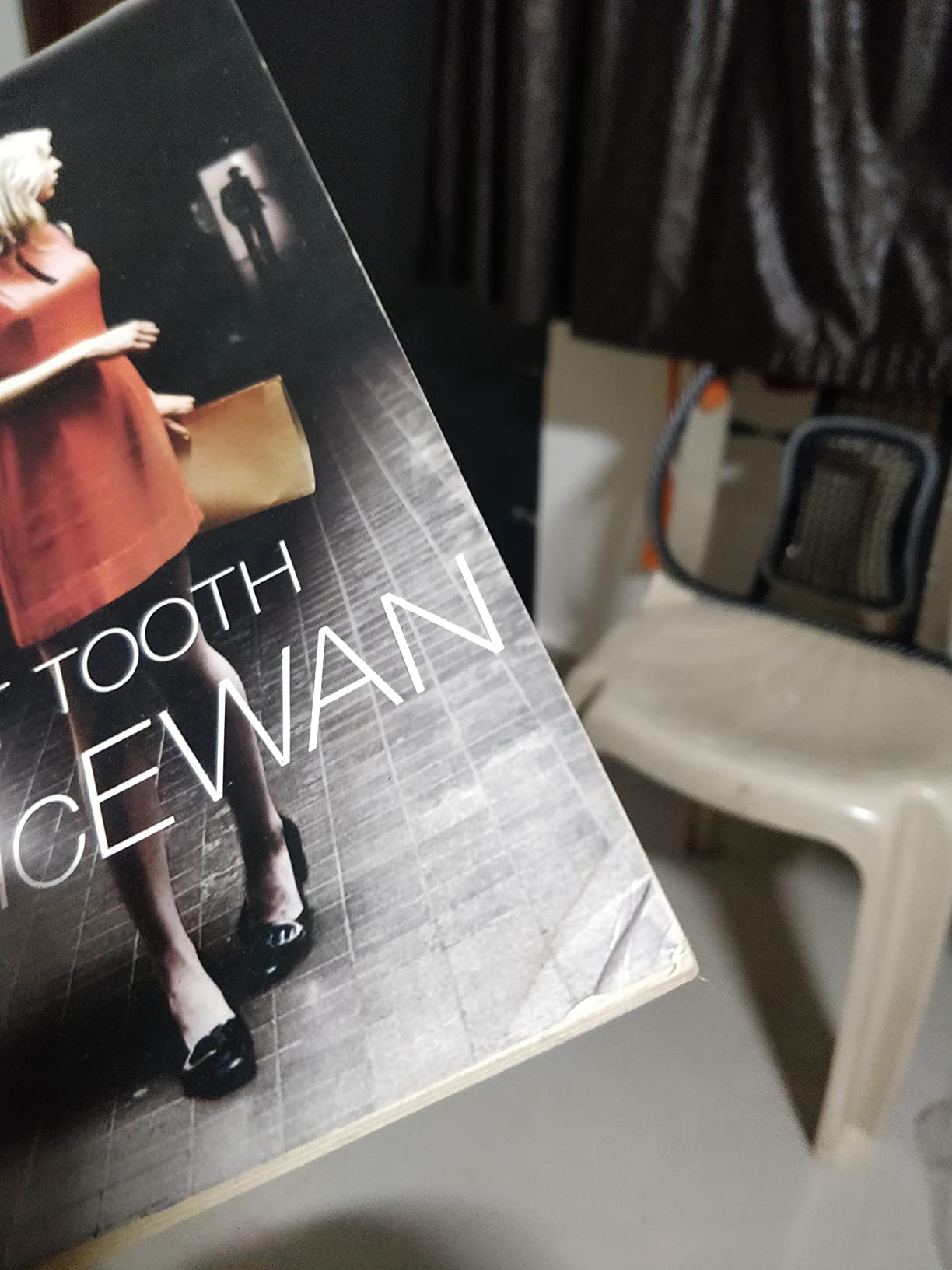 Sweet Tooth: A Novel : McEwan, Ian: Amazon.in: Books