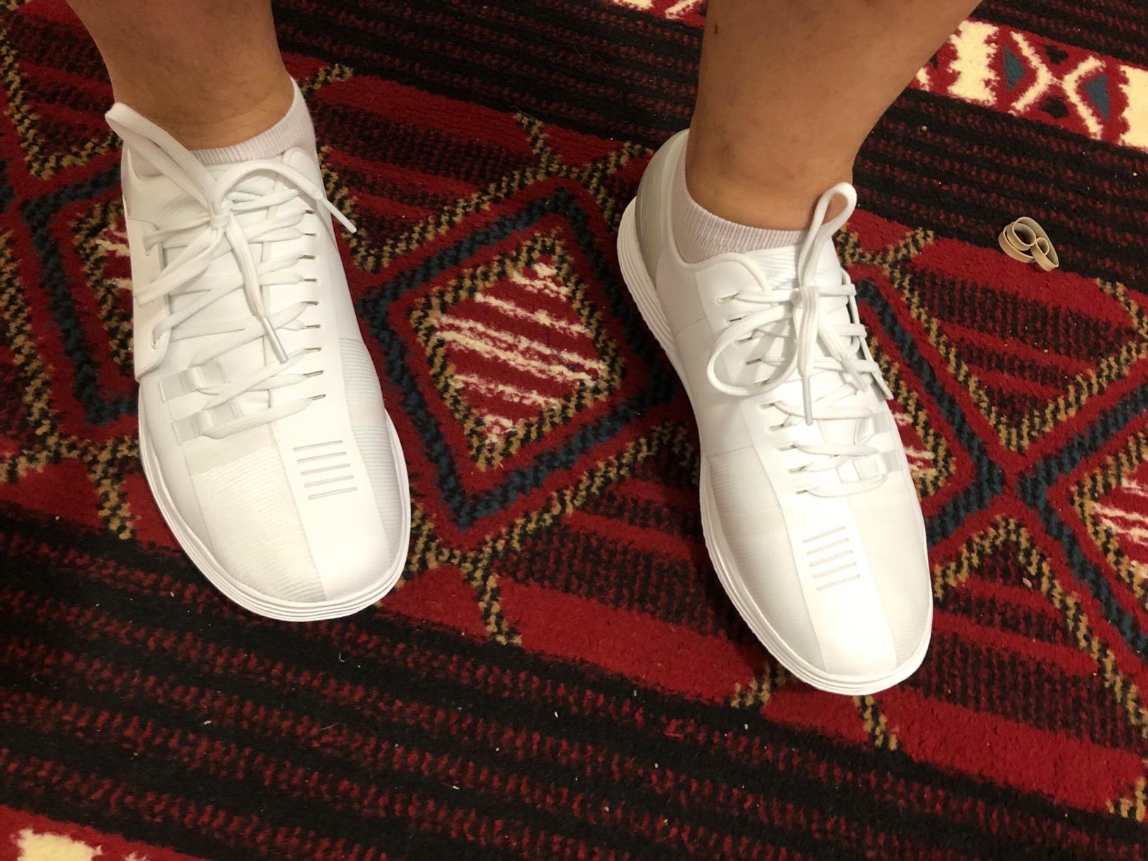 Amazon.com | Under Armour Men's Speedform AMP 2.0 | Fashion Sneakers