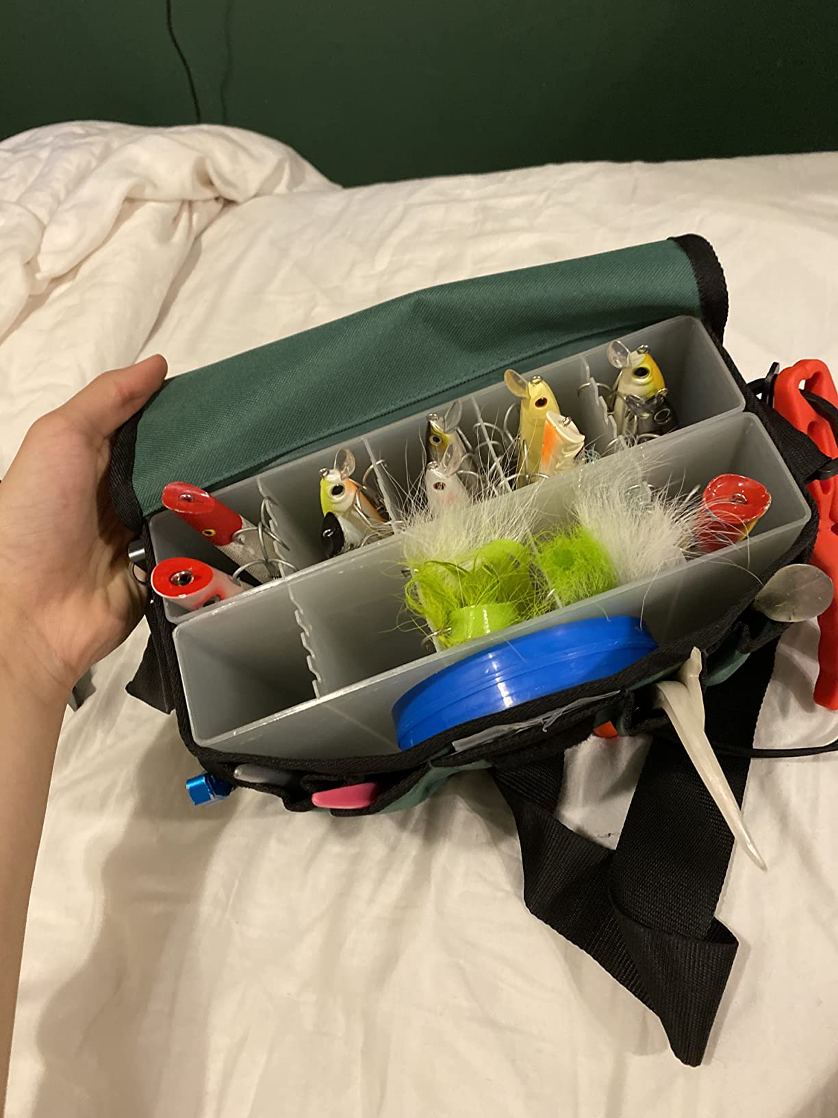 Amazon.com: Deluxe Striper Tackle/Surf Bag - SC 7500 : Sports & Outdoors