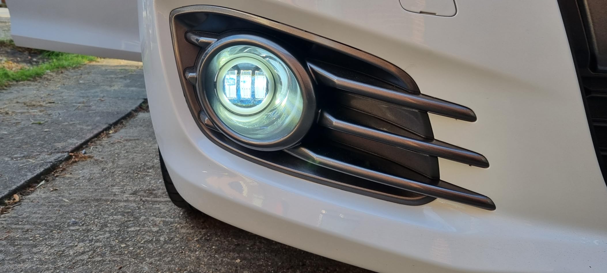 Qiilu Fog Light, 3.5in Fog Spotlight Super Bright Driving Fog Light ...