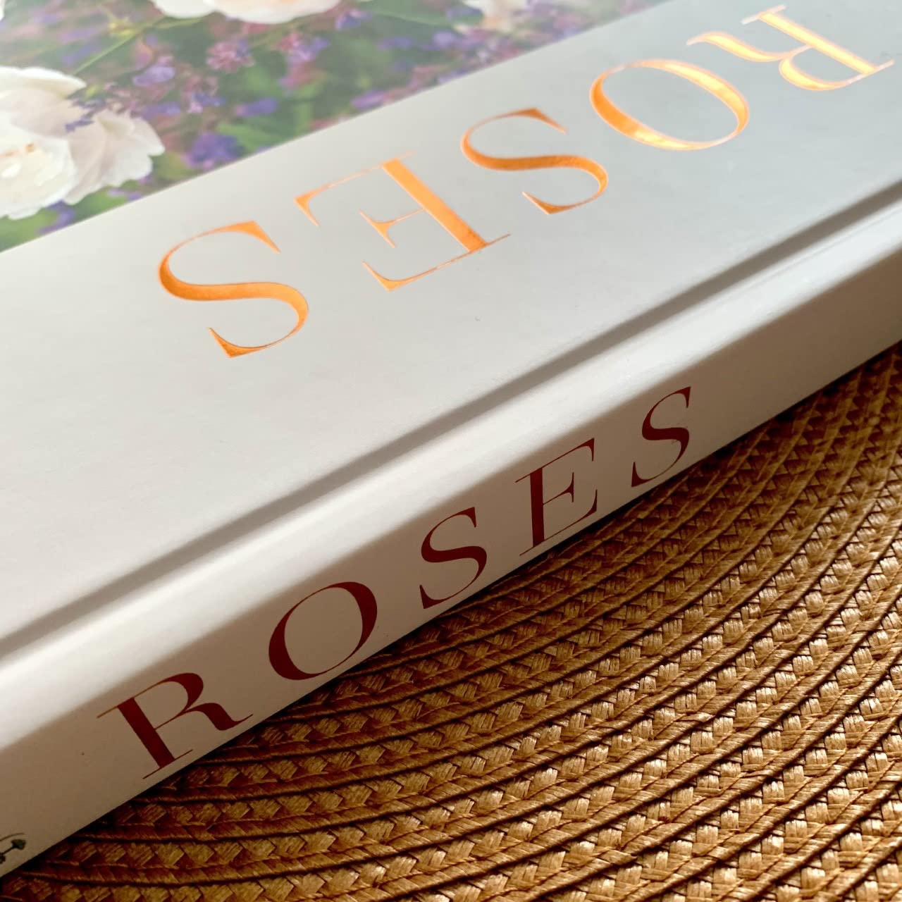 RHS Roses: An Inspirational Guide to Choosing and Growing the Best ...