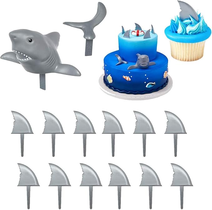 Amazon.com: Shark Creations Cake Decorating Set Cake Topper and 24 ...