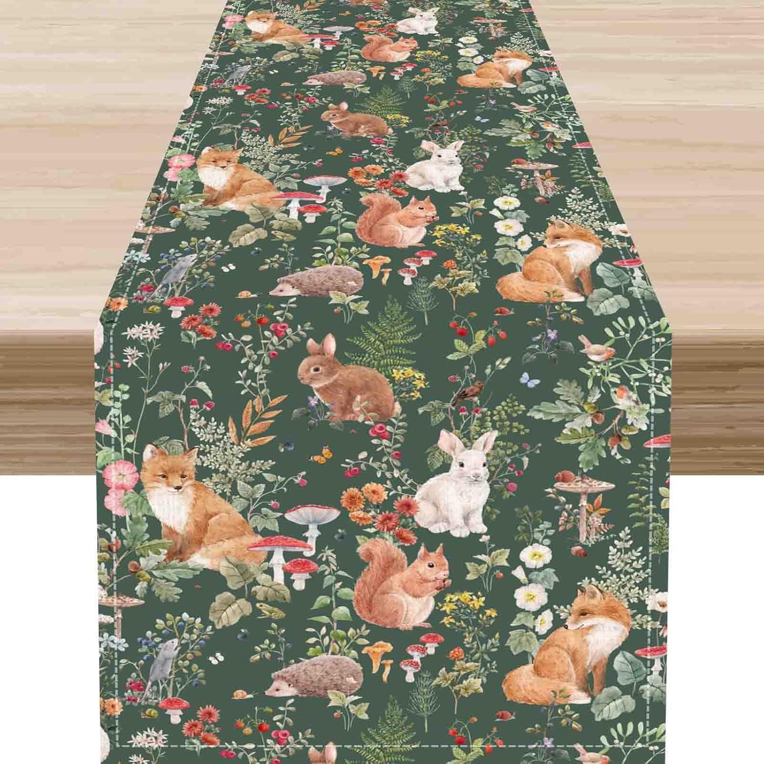 Amazon.com: Rustic Forest Table Runner, Farmhouse Wild Woodland Animals ...
