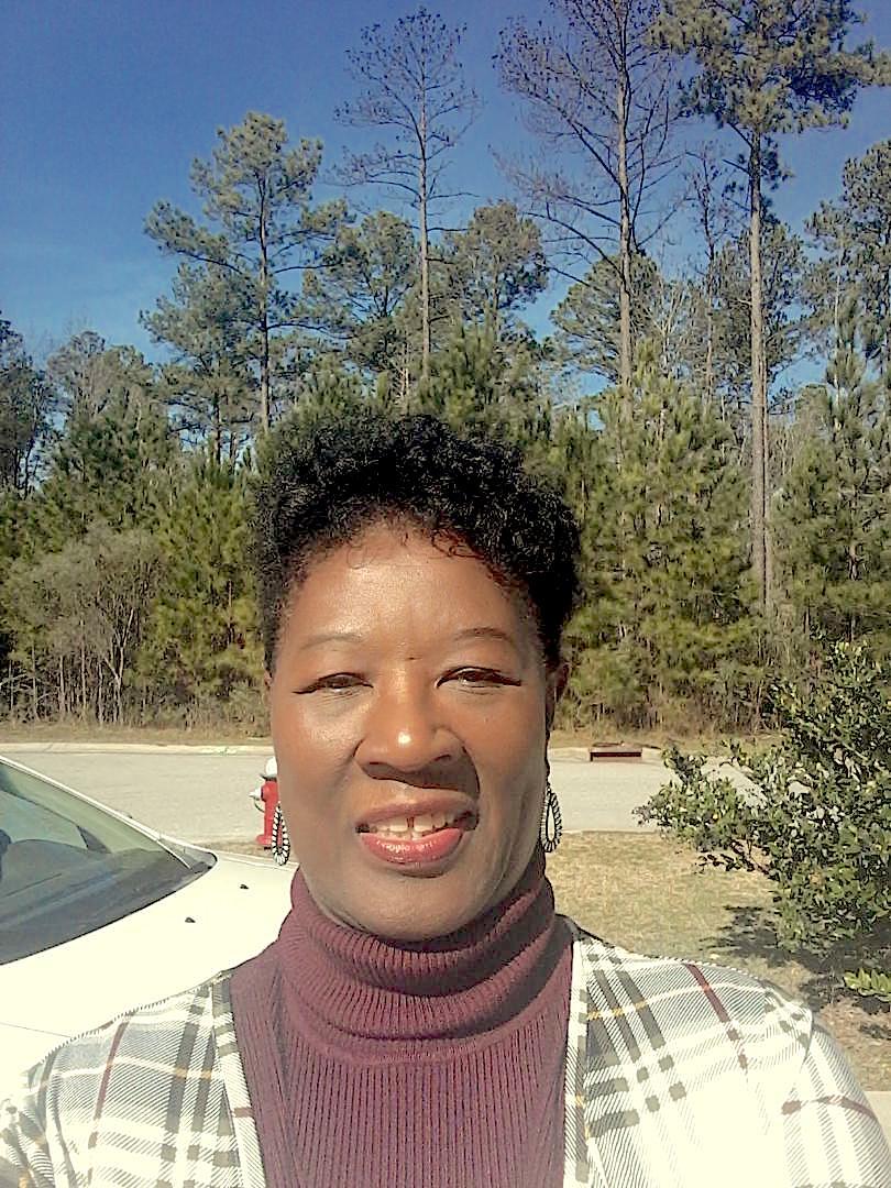Amazon.com: SE Scott: books, biography, latest update