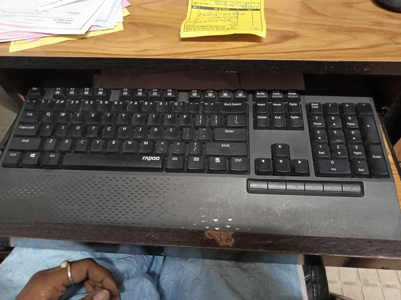 Amazon.in: Buy Rapoo X1960 Wireless Optical Mouse & Keyboard Spill ...