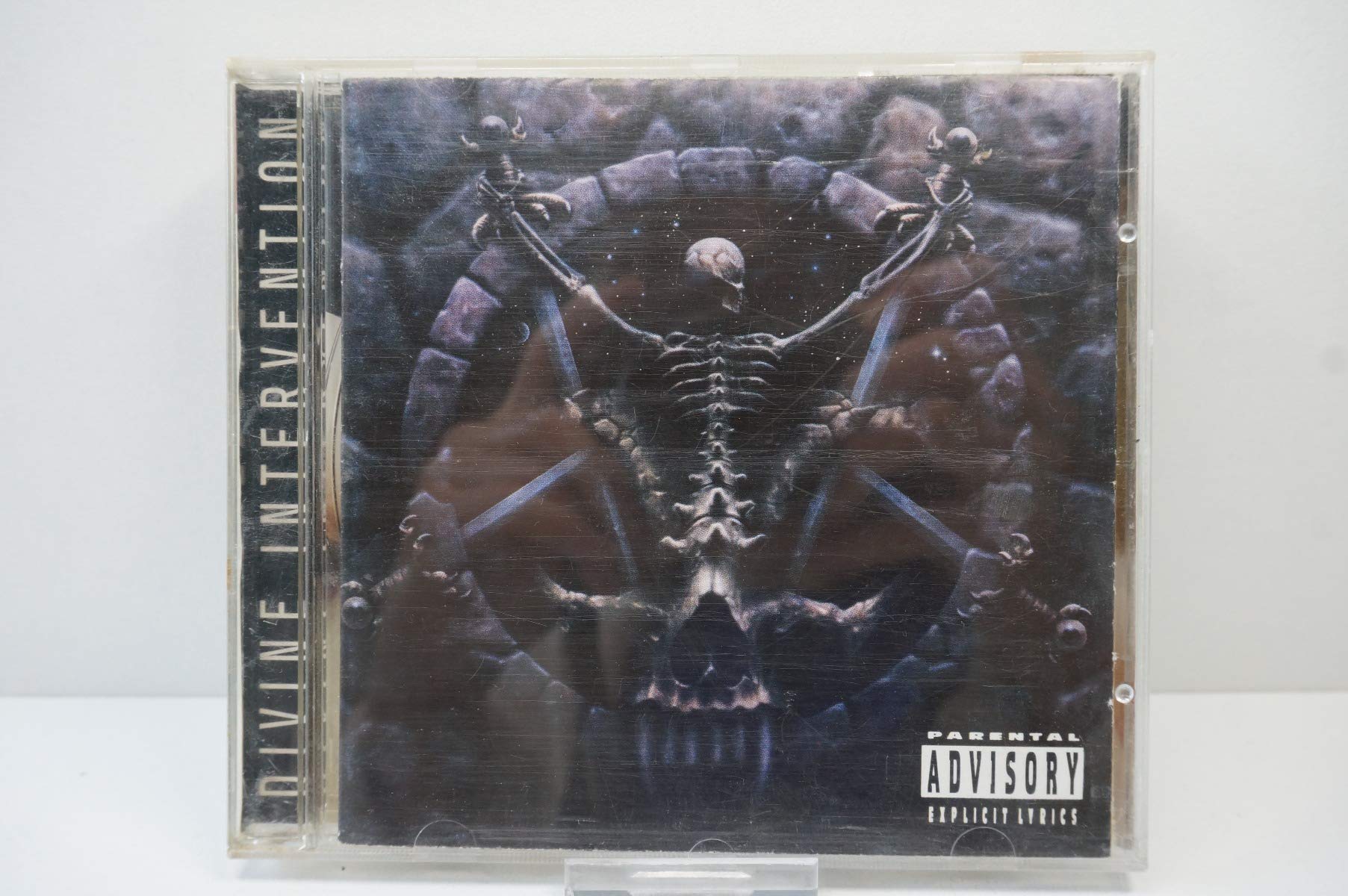 Divine Intervention: Amazon.co.uk: CDs & Vinyl