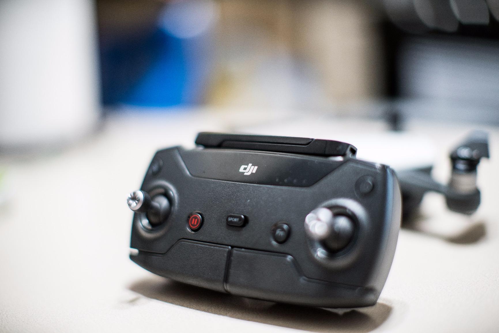 Amazon.com : DJI Spark Remote Controller, Black (CP.PT.000792 ...