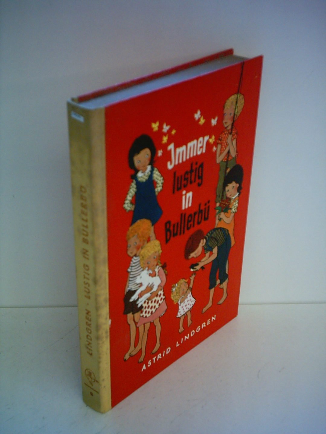 Astrid Lindgren: Immer lustig in Bullerbü : LINDGREN, Astrid: Amazon.de ...