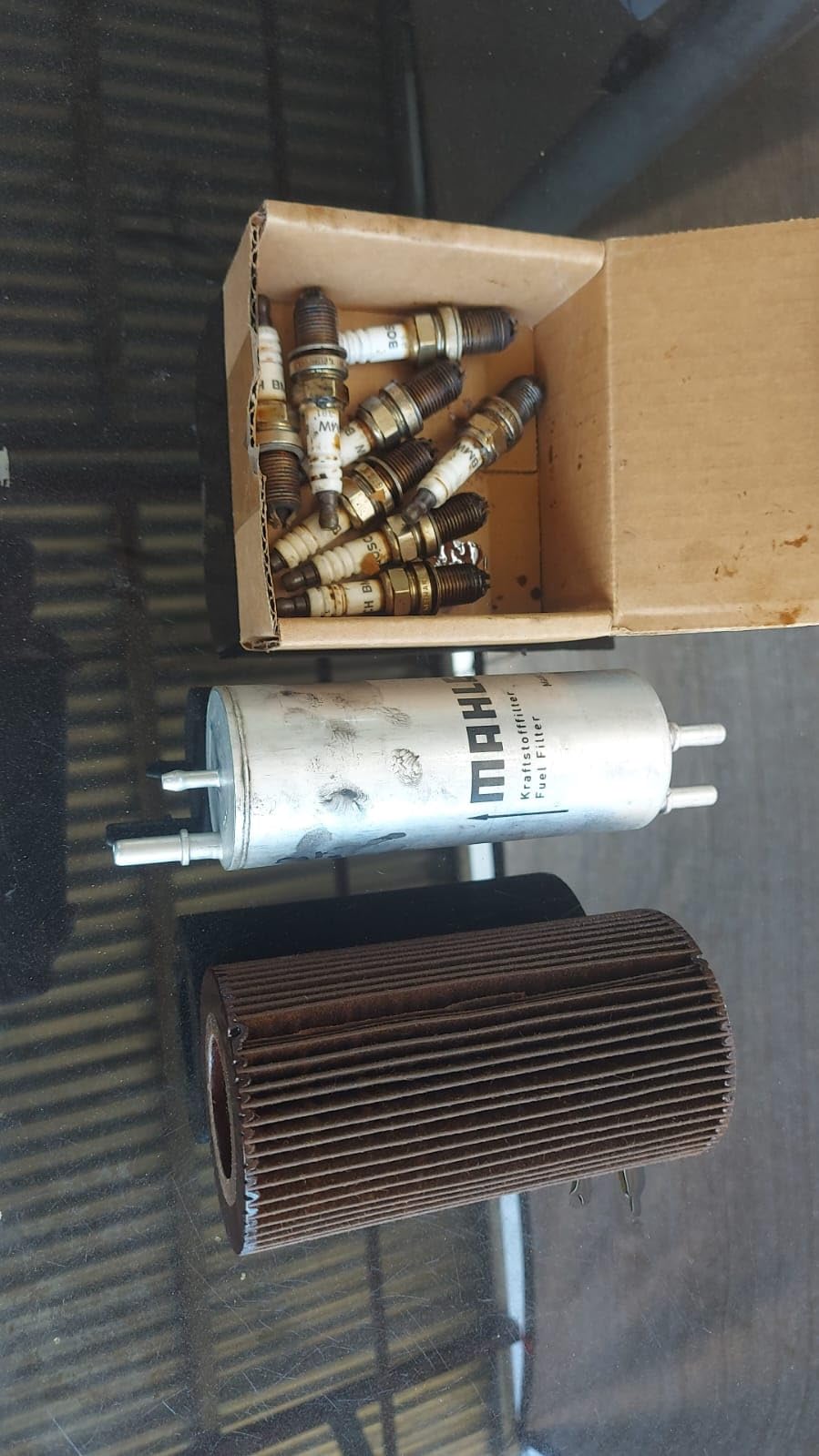 Amazon.com: BMW Spark Plugs, Plug Set Laser Platinum NGK OEM 3199 (8pcs ...