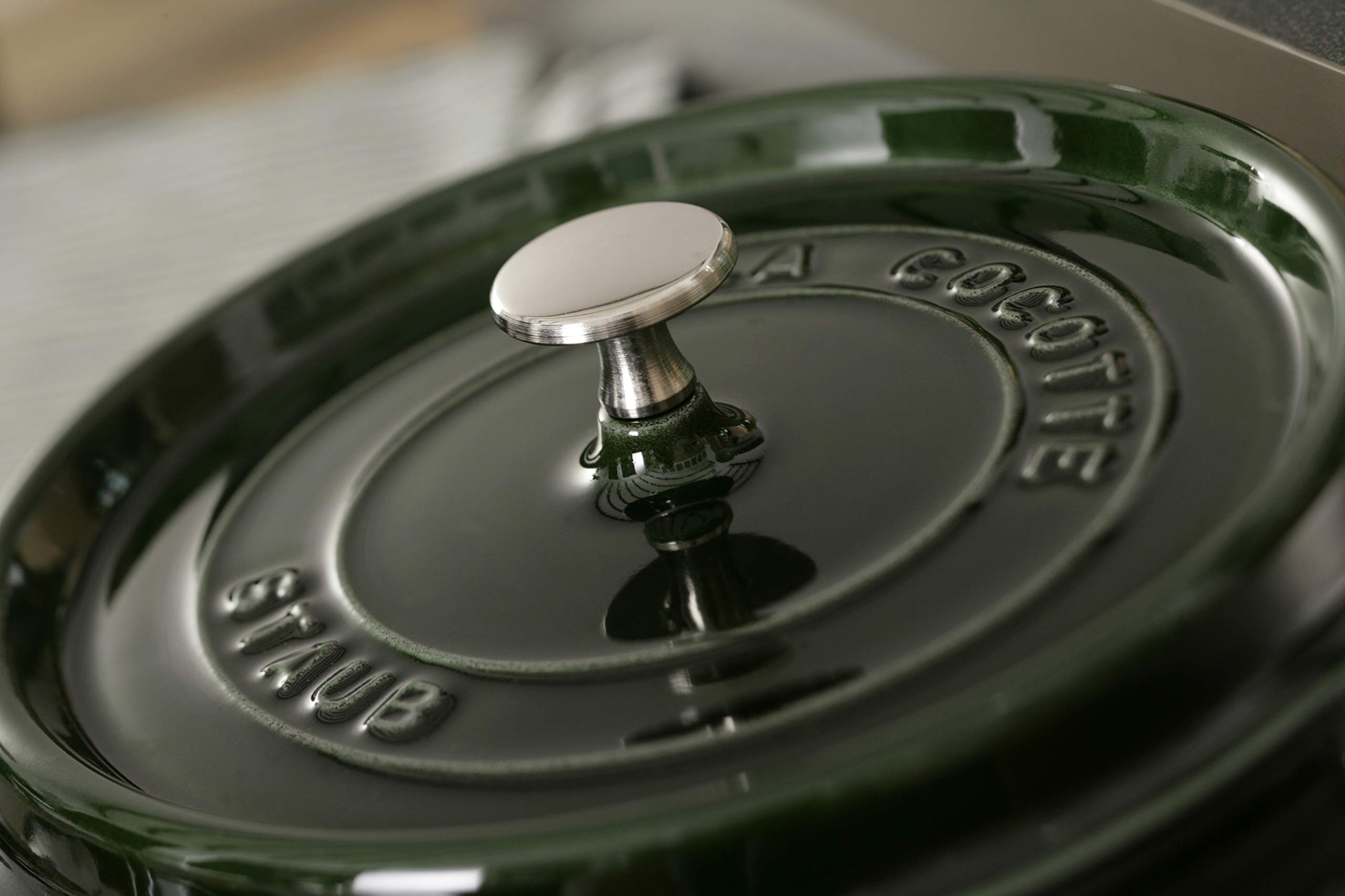 Snapklik.com : Cocotte Round 22cm Basil