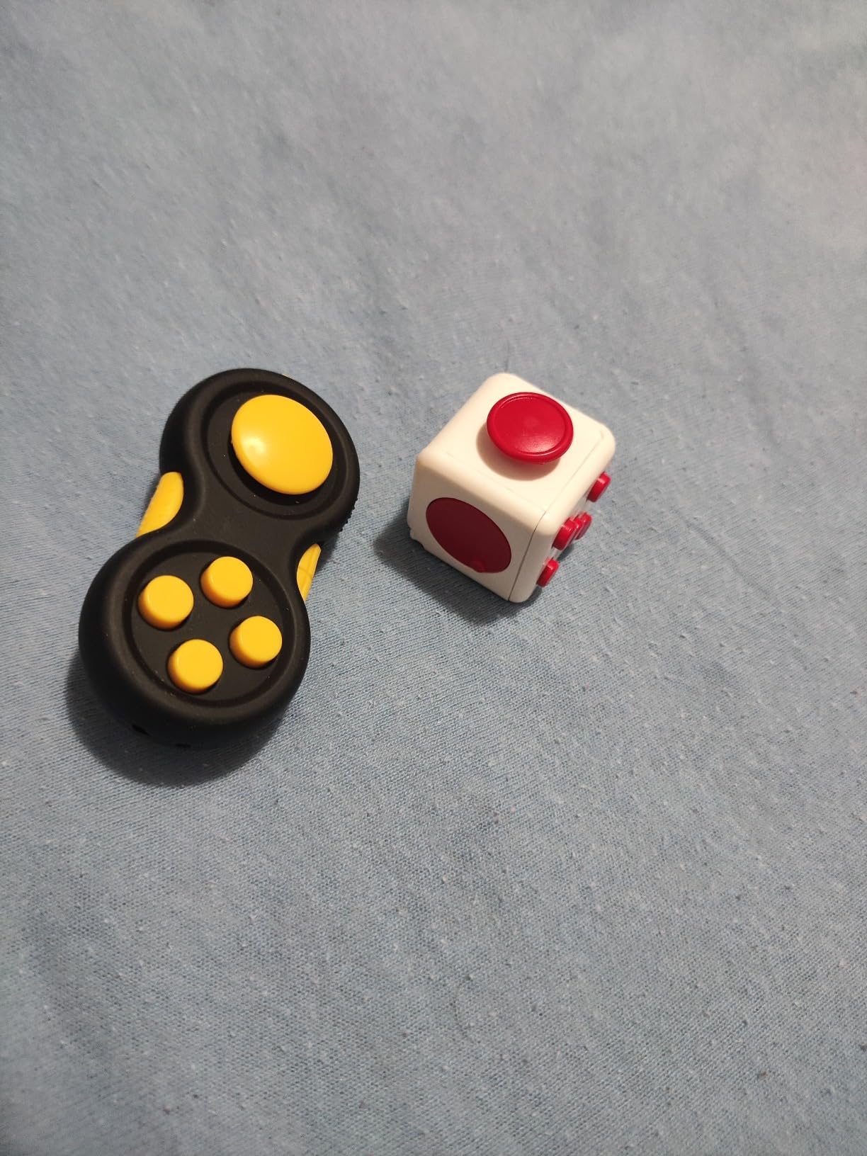 DengoToys Kit Fidget Cube + Fidget Controle Video Game Popit Pad ...
